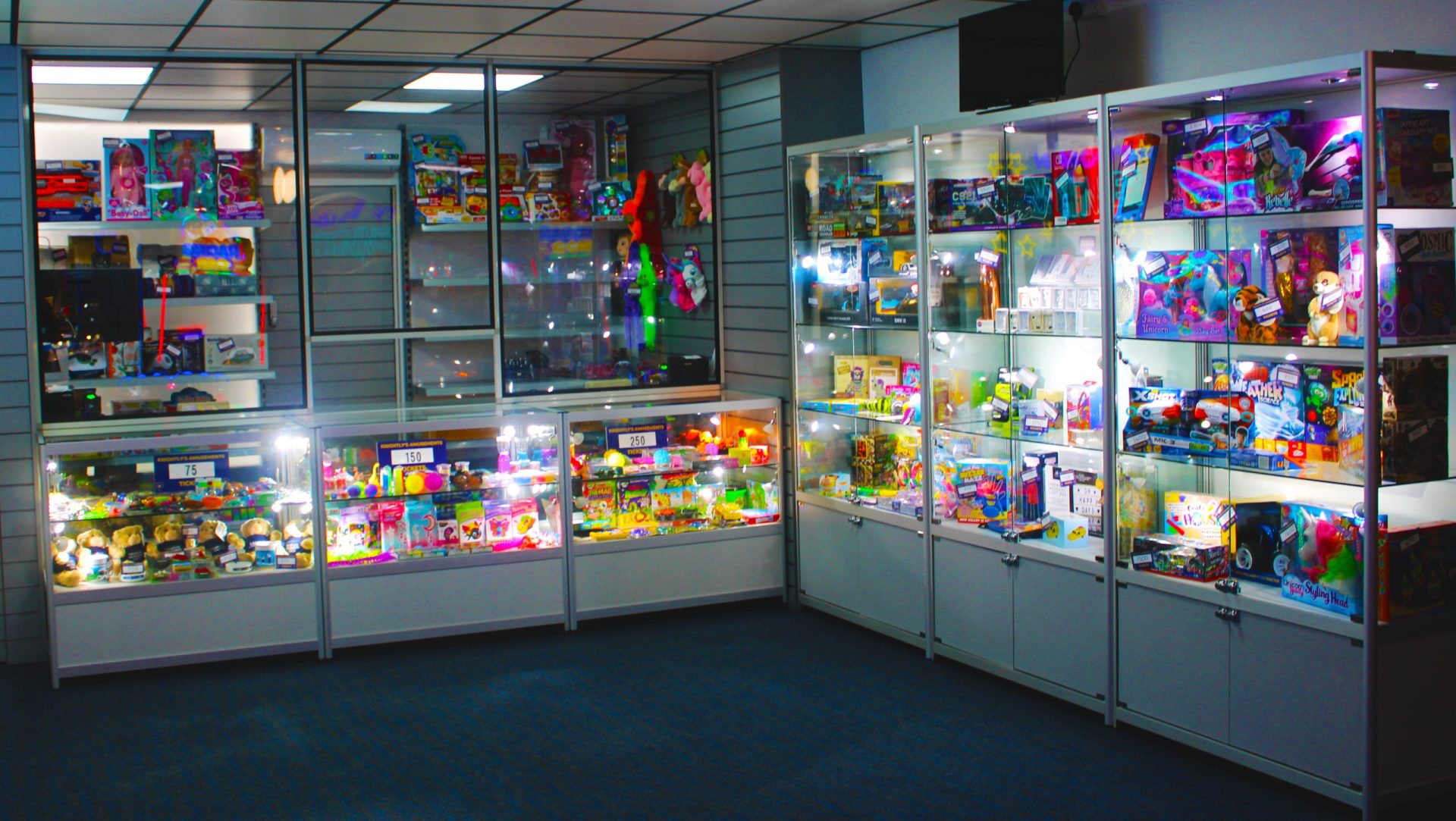 Prizes - Knightly's Amusements